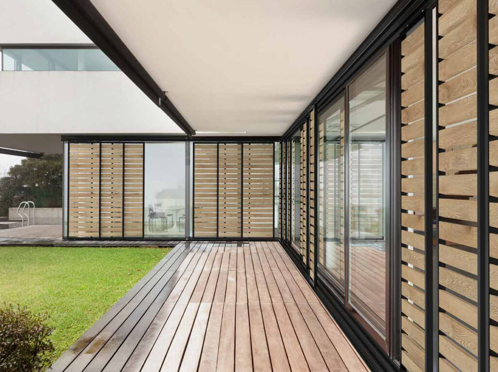 Sliding shutters - Soltec