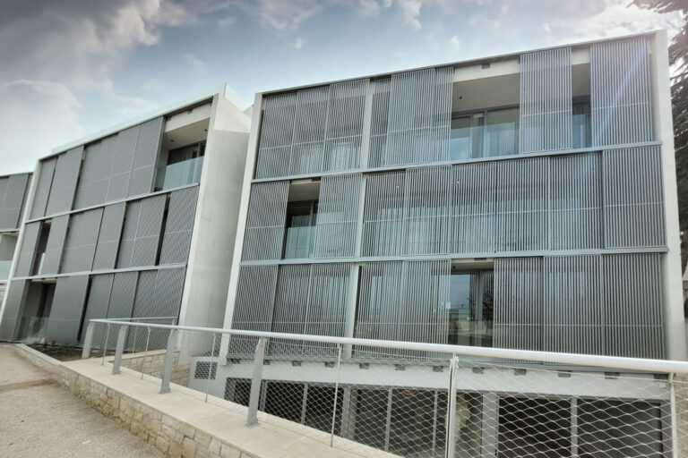 Sliding shutters - Soltec